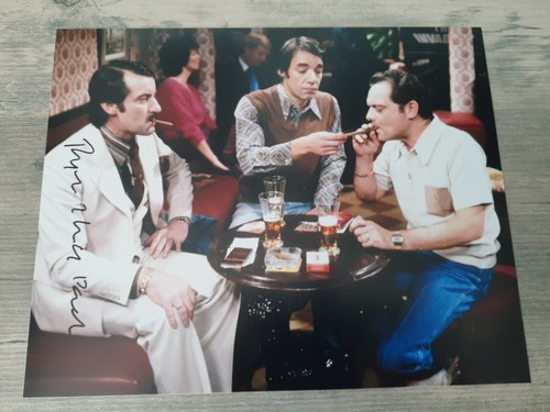 ROGER LlOYD PACK SIGNED 10 X 8 AUTOGRAPHED ONLY FOOLS TRIGGER PHOTO ...