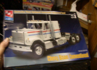 1:25 AMT Chevy BISON Semi Truck *PLASTIC MODEL KIT* SEALED | eBay