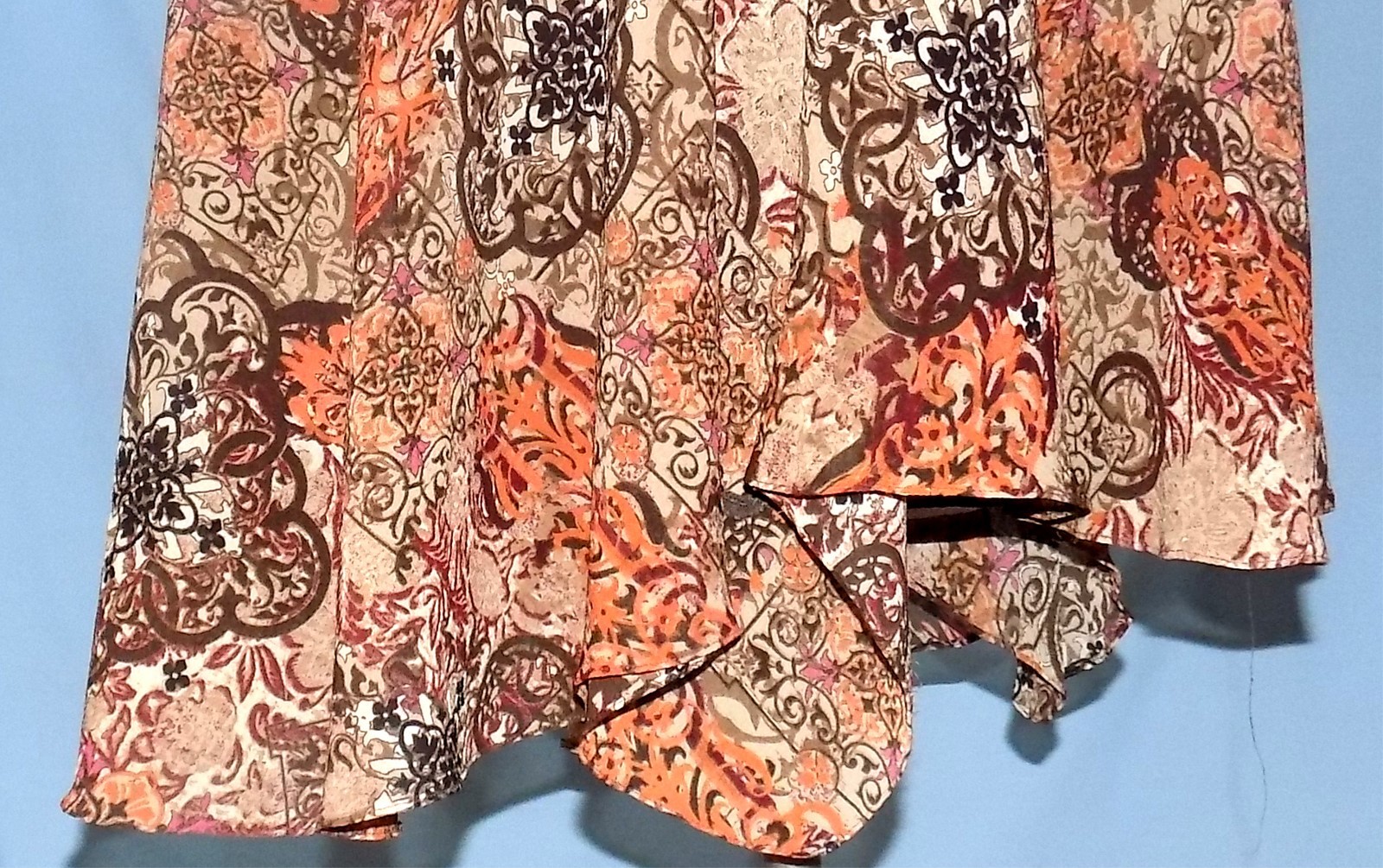 Classic & Versatile Emma James Uneven Hem Brown Print… - Gem