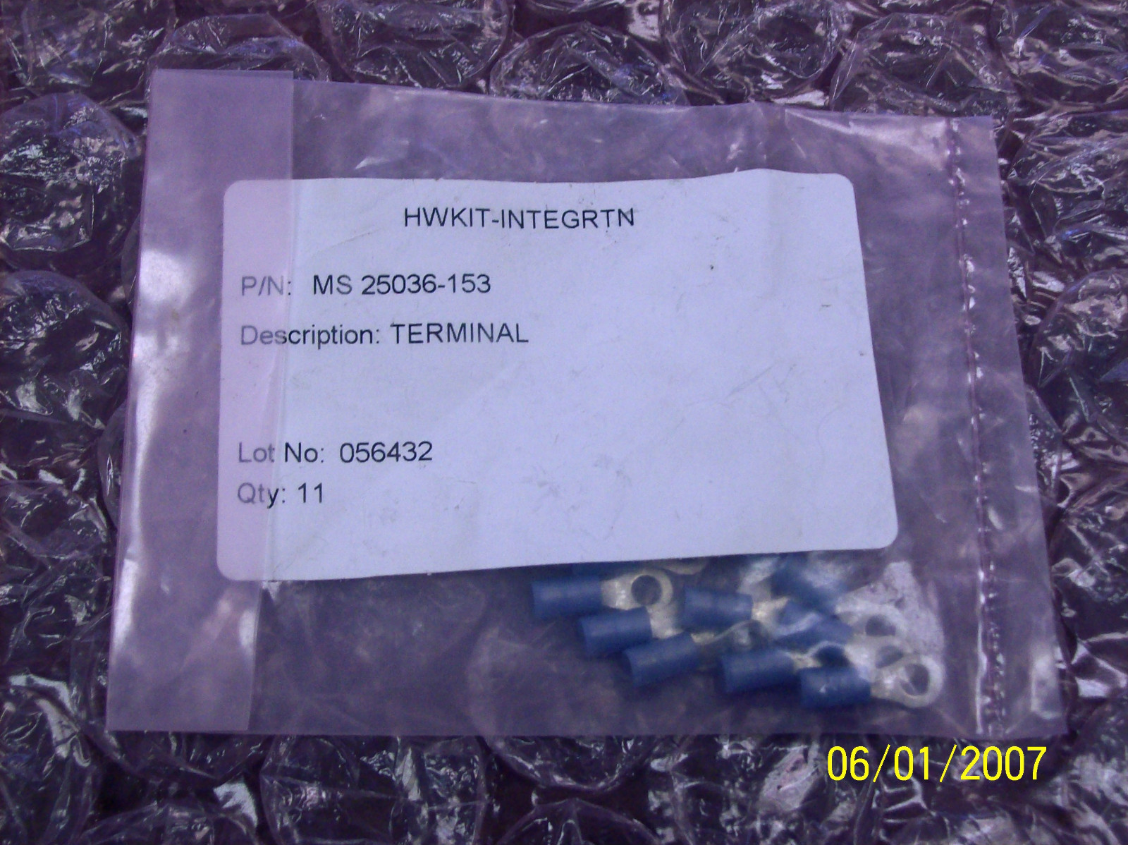 HWKIT-Intergrtn New Blue MS25036-153 Harness Terminal Lugs (1 lot of 35 ...