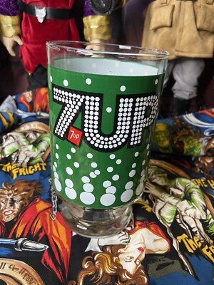 Vintage 7UP Soda Pop Bubbles Pedestal Soda Glass 5" Tall | eBay