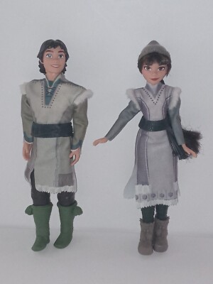 Disney Frozen 2 Forest Expedition Honeymaren and Ryder 11” Dolls | eBay