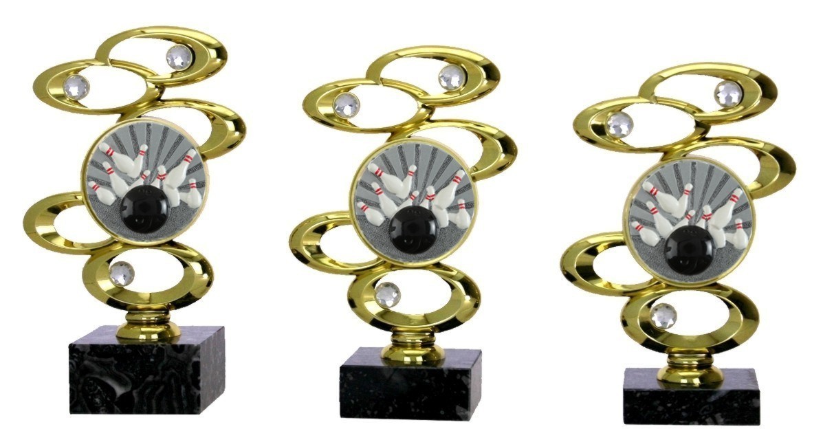 Pokale 3er Serien zur Wahl:Skat/Rommé,Bowling,Darts,Karaoke,Fußball ab ...