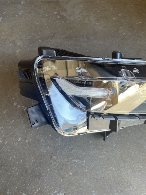 2019 Chevy Camaro Chevrolet GM Right Side Pass LED Headlight Lamp ...