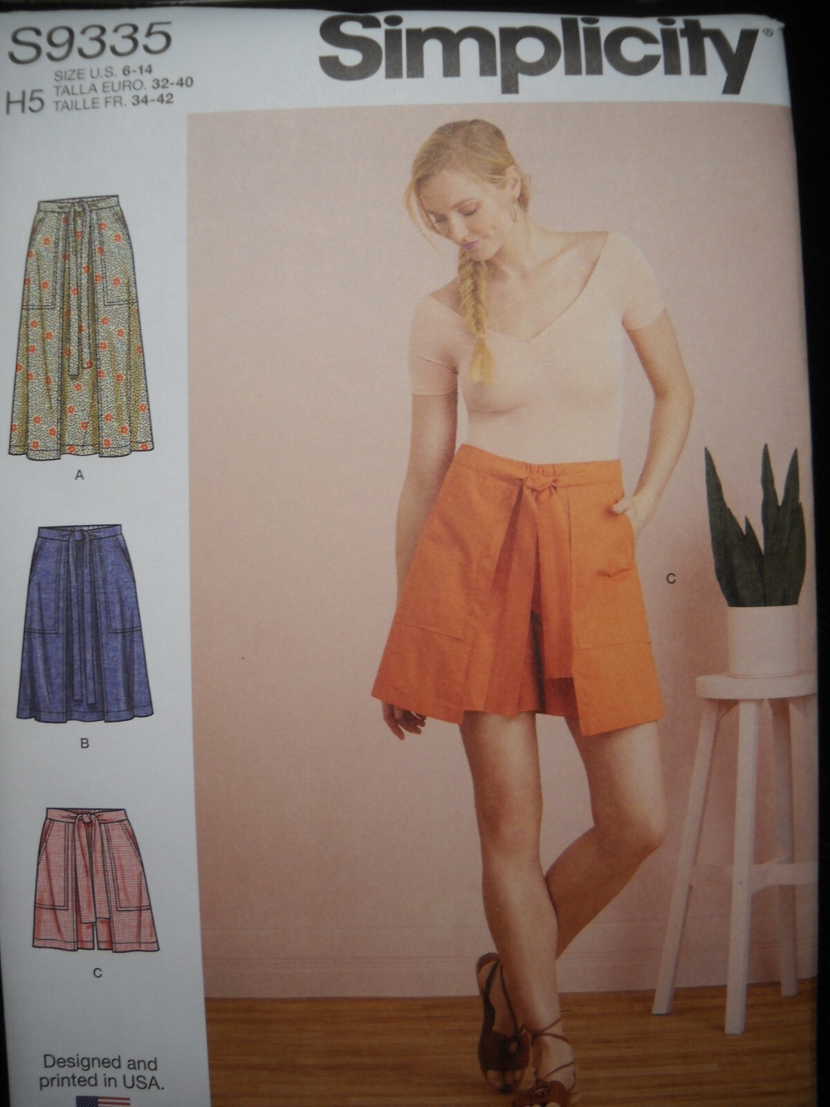 Skirt in 2 Lengths and Skort size 6-14 Simplicity 9335 Sewing Pattern ...