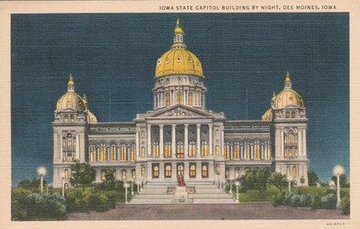 Iowa State Capitol Building by Night Des Moines Iowa USA linen postcard ...