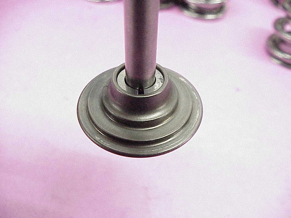 16 Manley Roller Cam 1.620" Dual Valve Springs & 16 Titanium Retainers ...