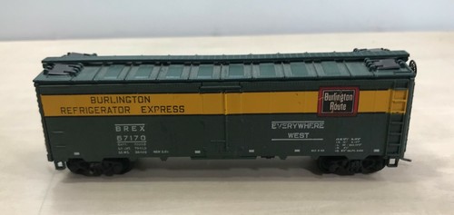 HO Scale Reefer Car - Burlington Refrigerator Express | eBay