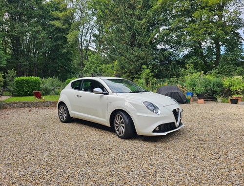 2016 ALFA ROMEO MITO 0.9 PETROL. MOT UNTIL 08.06.26. CREAM. ULEZ ...