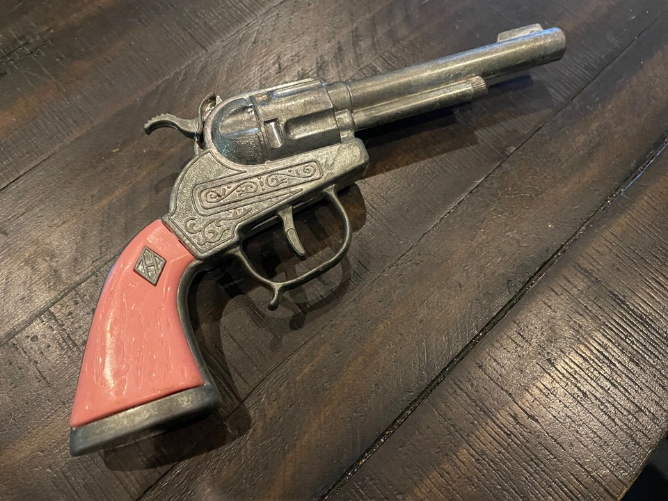 Vintage Halco Hubley Pink Cap Gun & Holster Grip Cowgirl Pistol Six ...