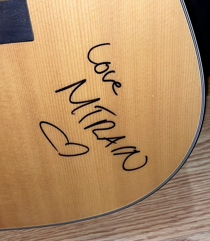 (NEW) MEGHAN TRAINOR (HAND SIGNED) FENDER ACOUSTIC GUITAR W/ GUITAR ...