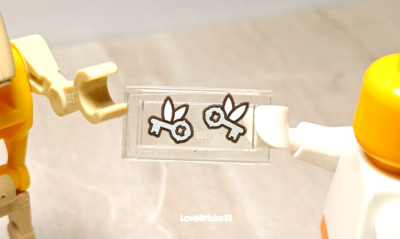 LEGO Key Flying Trans Clear 1x2 Sticker Part 71043 Silver Skeleton Wing ...