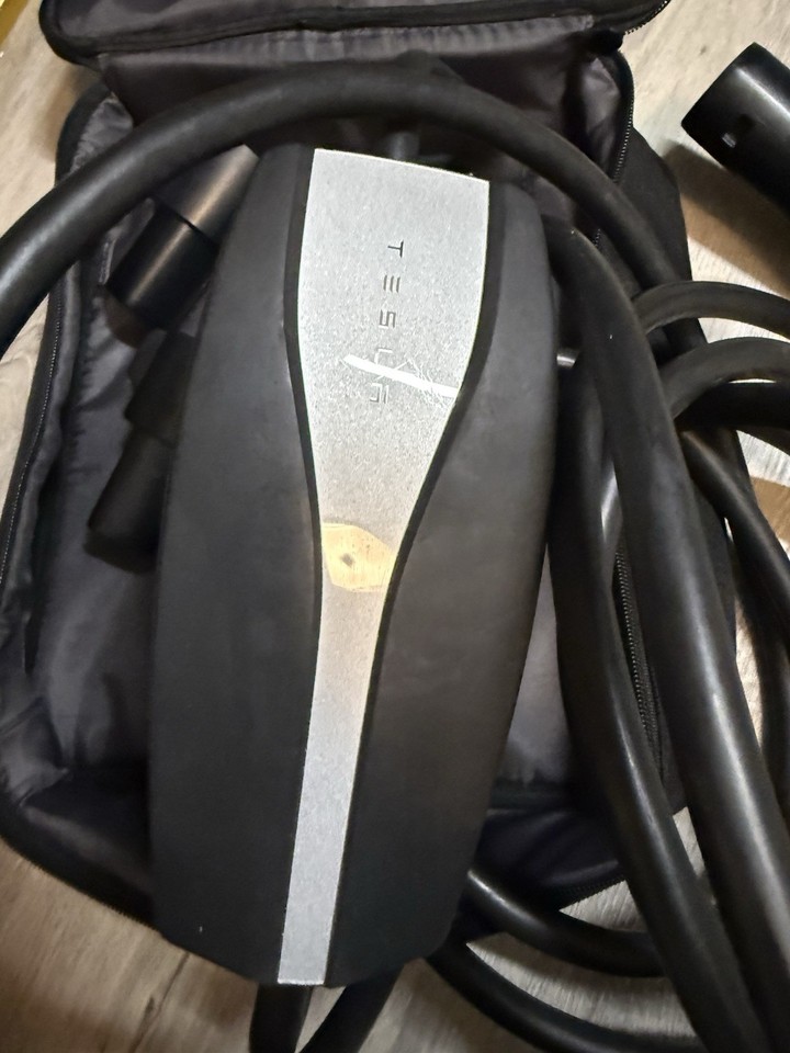 TESLA OEM GEN 2 Original Mobile Connector Charger Charging 5-15 + 1x ...