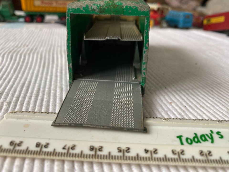 Vintage Matchbox Lesney Major Pack N9 M-6 "RACING CAR TRANSPORTER ...
