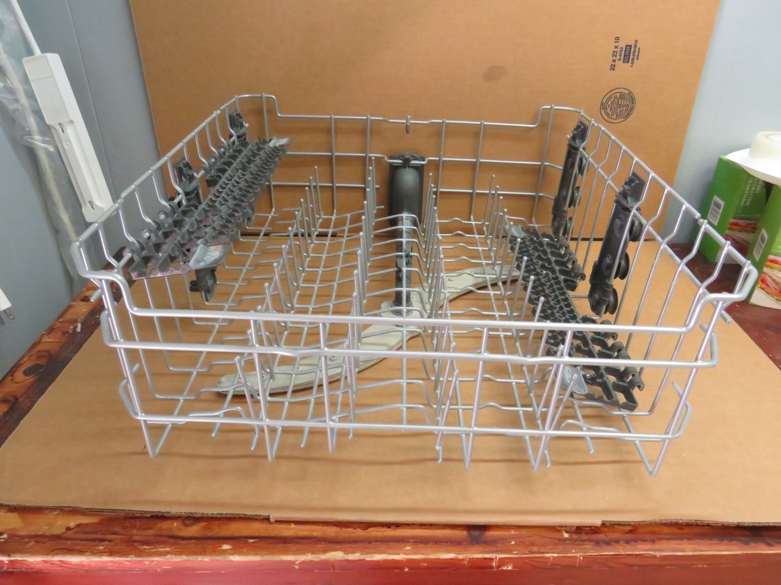 GE Dishwasher Upper Rack w/ Spray Arm Part # WD28X24421 WD22X10089 ...