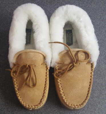 Natural Reflections Iceland II Ladies Slippers Size 10M | eBay