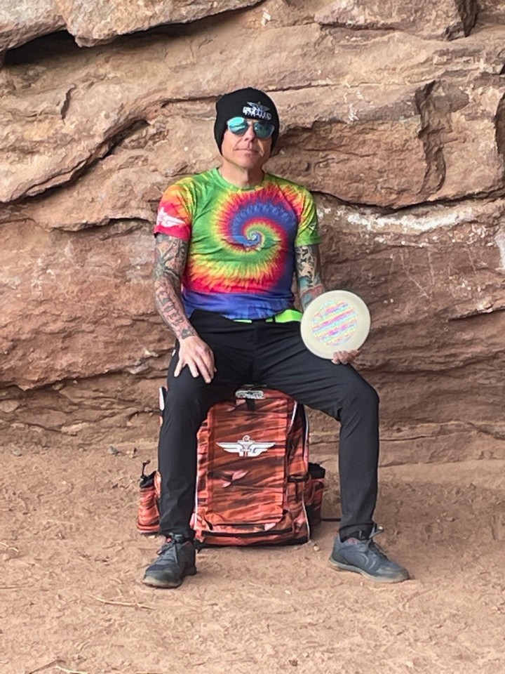 FLY GREEN PERFORMANCE RED ROCKS GREY FG 1 DISC GOLF BACKPACK BAG ...