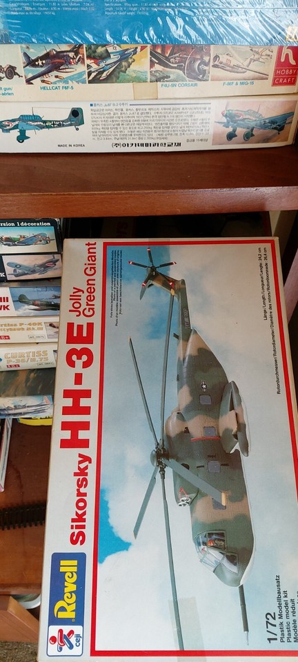 REVELL large collection 1/72 AIRCRAFT Vintage Model Kits Planes ...