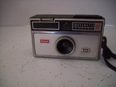 Kodak Instamatic 100 Camera | eBay Australia