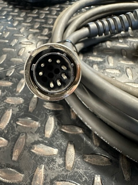 REMOTE CONTROL 20' Cord Underlift, Under Reach Wheel Lift Century ...