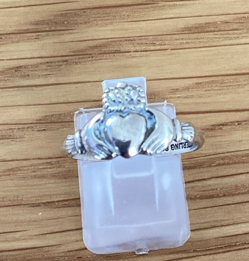 SILVER OLD CLADDAGH RING LOVELY (P) | eBay