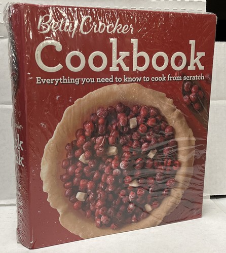 Betty Crocker Cookbook Everything You Need To Know To Cook From Scratch ...