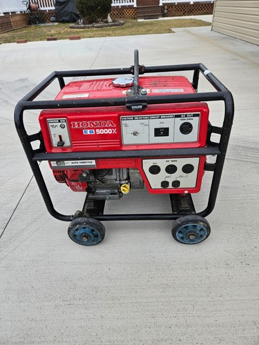 Honda eb5000x generator Red, Industrial Grade, Low Hours and well ...