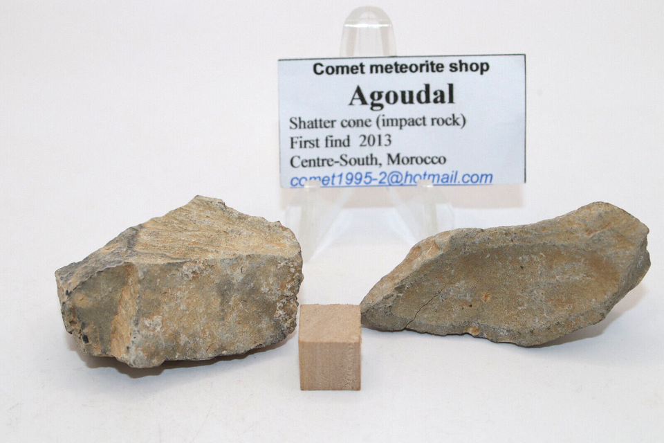 Agoudal meteorite. Iron IIAB Morocco. 80 grams. With 2 shatter cones ...