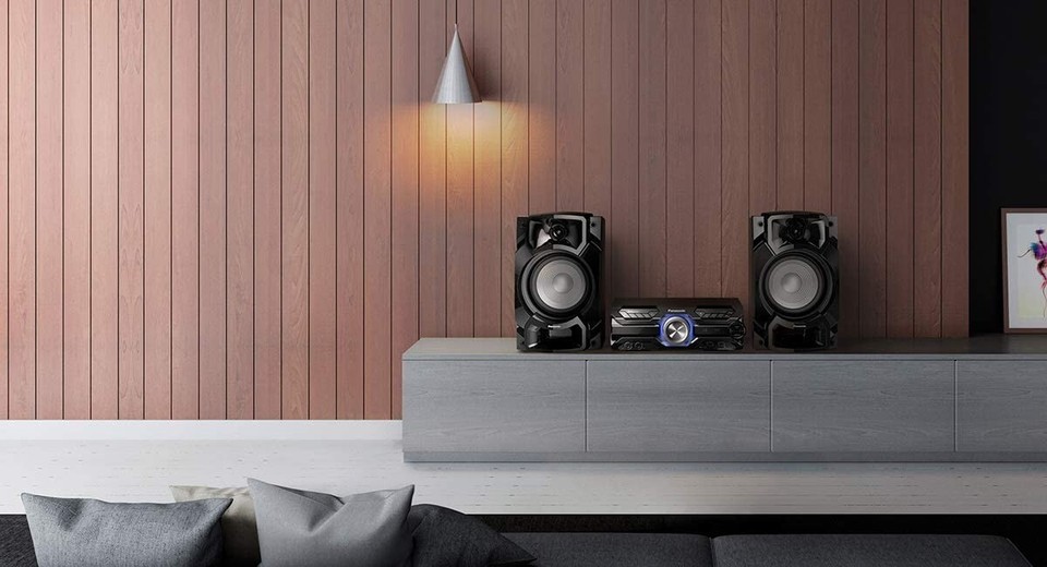 Panasonic SC-AKX520E-K 650W Wireless Megasound Hi-Fi Speaker System ...