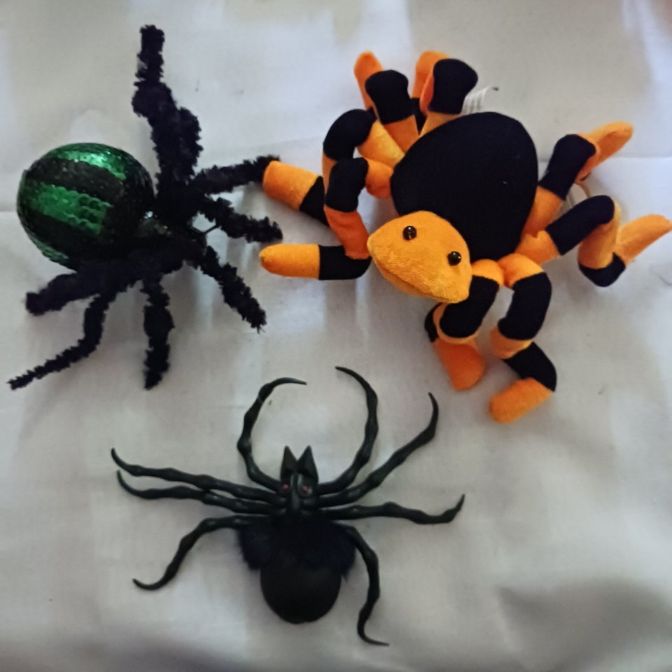 Vtg 7 Halloween Plush Pumpkins Spiders(aposable Legs) Witch Black Cat ...