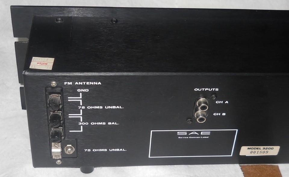 NICE! RARE SAE 3200 FM STEREO ANALOG DIGITAL TUNER PERFECTLY TESTED ...