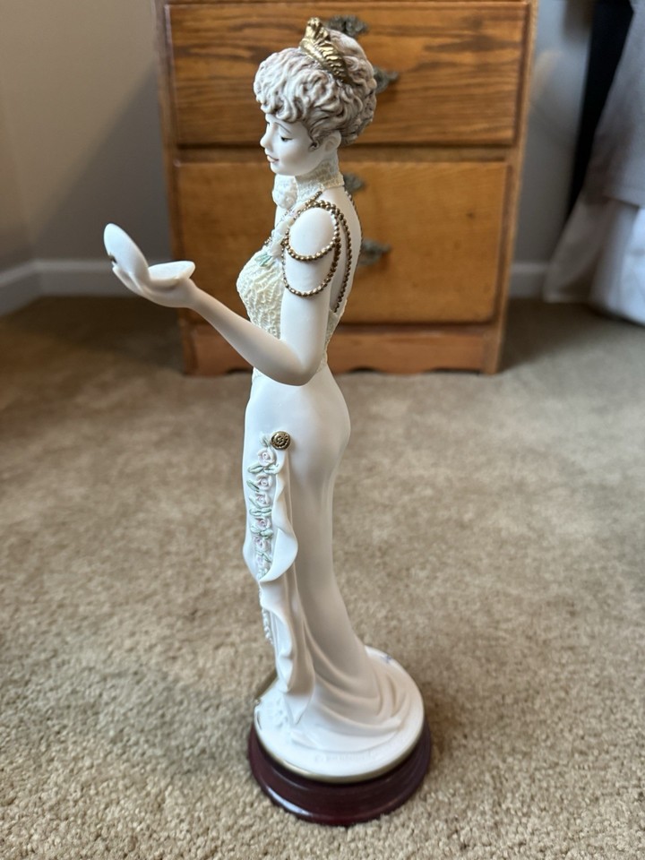 Giuseppe Armani Porcelain Figurine Lady Serena Florence Sculpture Italy ...