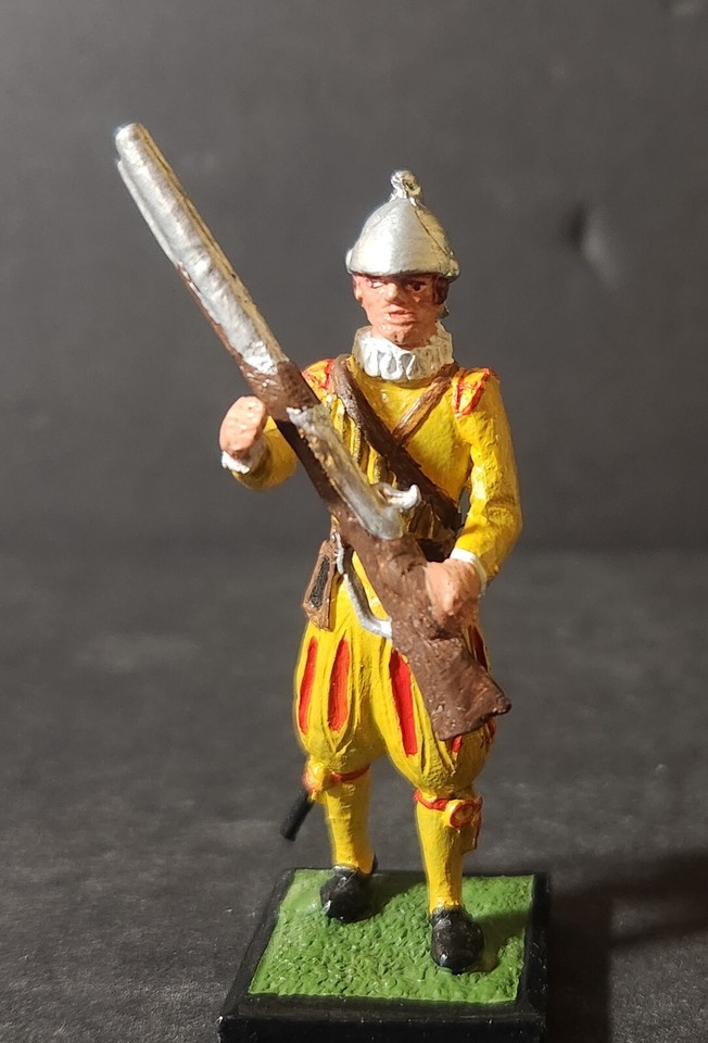 ALYMER METAL TOY SOLDIER ARQUEBUSIER 54mm MADE IN SPAIN NEW WITH BOX | eBay