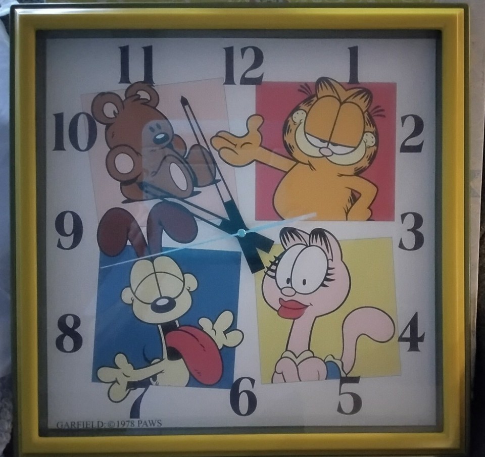 Garfield PAWS 20th Anniversary Quartz Wall Clock with Original Box ...