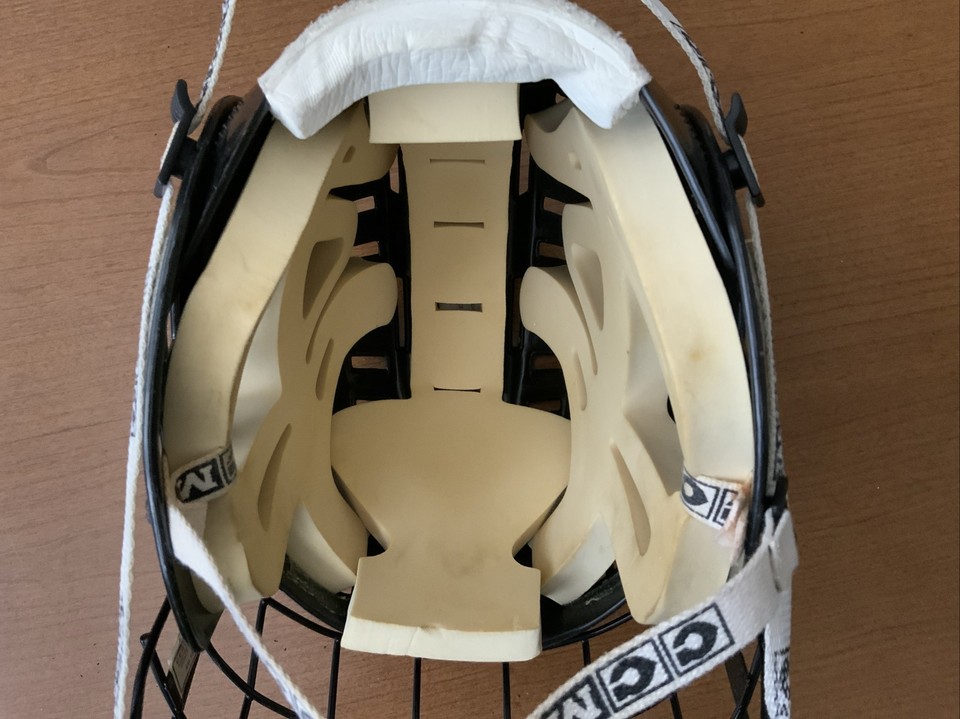 CCM Hockey Helmet W/ Z Leader Face Mask M-FM10 Z262-2-M90 Type 1 SR ...