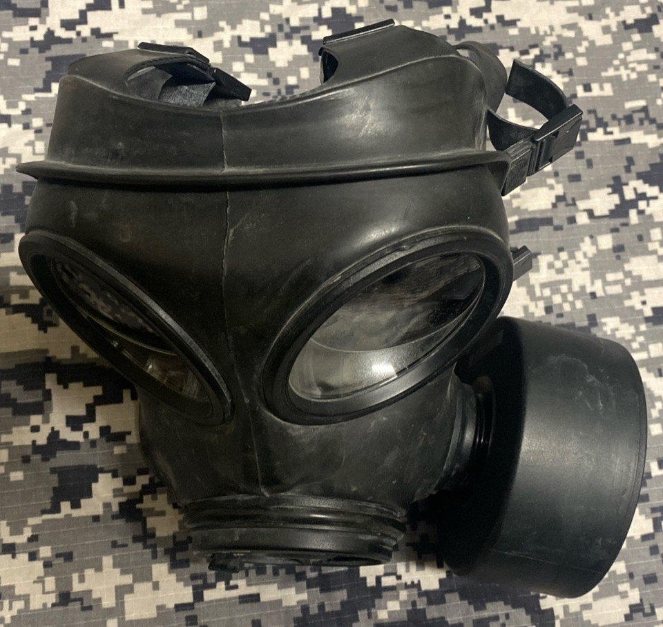 1987 SIZE 2 BRITISH ARMY SAS AVON S10 GAS MASK RESPIRATOR & FILTER ...