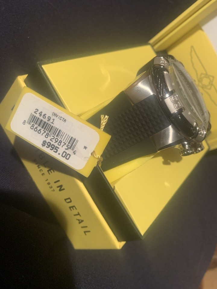 Invicta Bolt Zeus Magnum Gun Metal Accent Steel 52mm Dual Movement ...