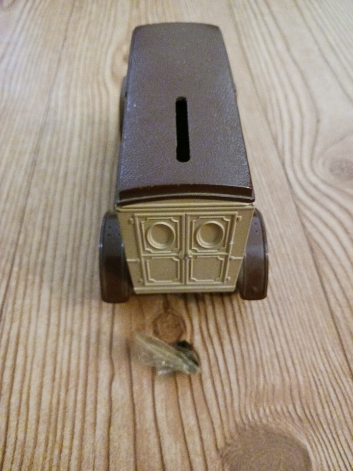 Montgomery Ward & Co. 1917 Ford Model T Van Die Cast Coin Bank With Key ...