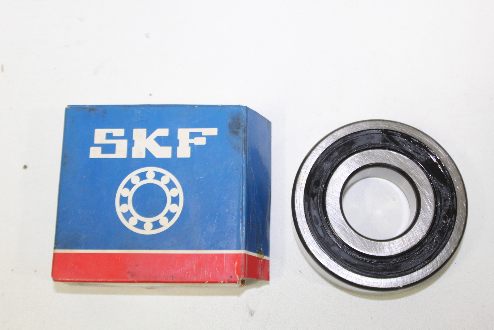 Ball Bearing Closed SKF 6306-2RS1 6306 30x72x19 | eBay