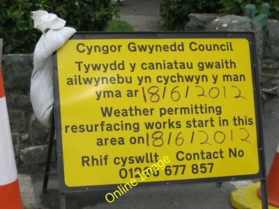 Photo 6x4 Rhybudd - Warning Chwilog Not entirely grammatical Welsh on ...