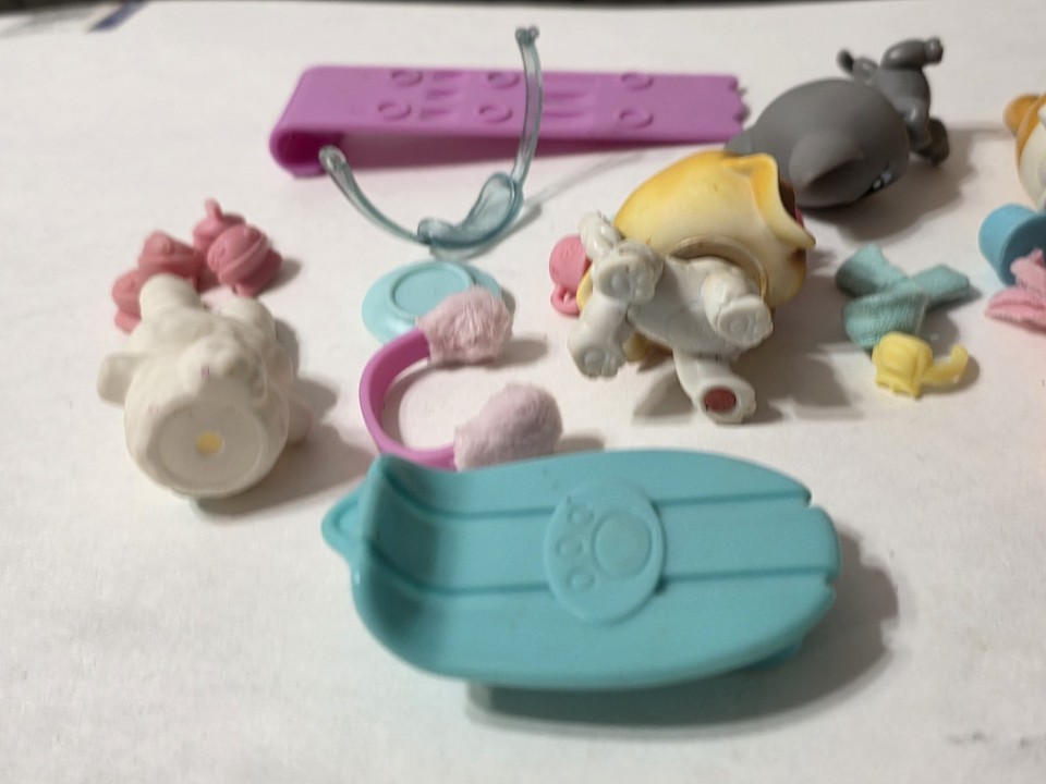 Littlest Pet Shop Snowfall Fun Set LPS 2004 #74 #75 #76 Accessories ...