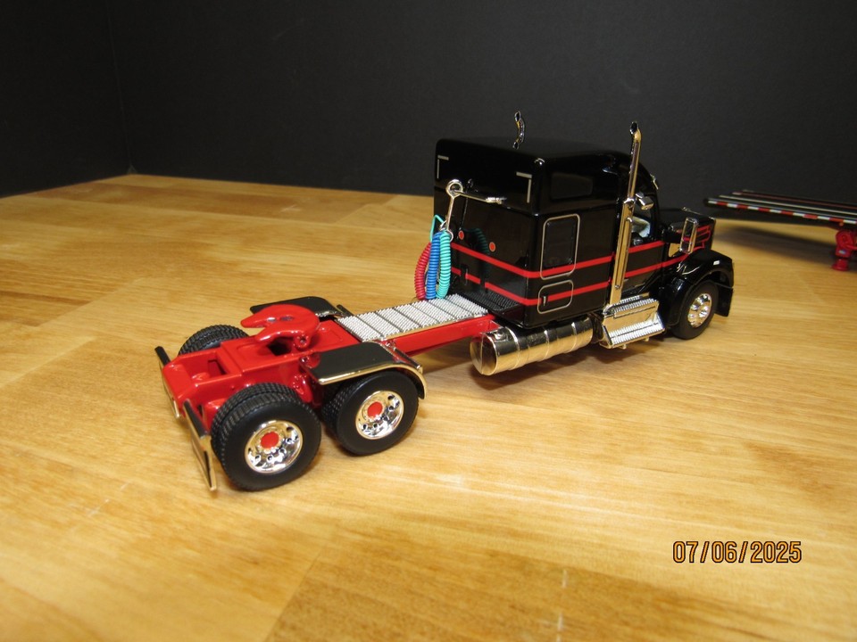 DCP BLACK & RED KENWORTH W990 W/ MID ROOF SLEEPER & WILSON SPREAD AXLE ...