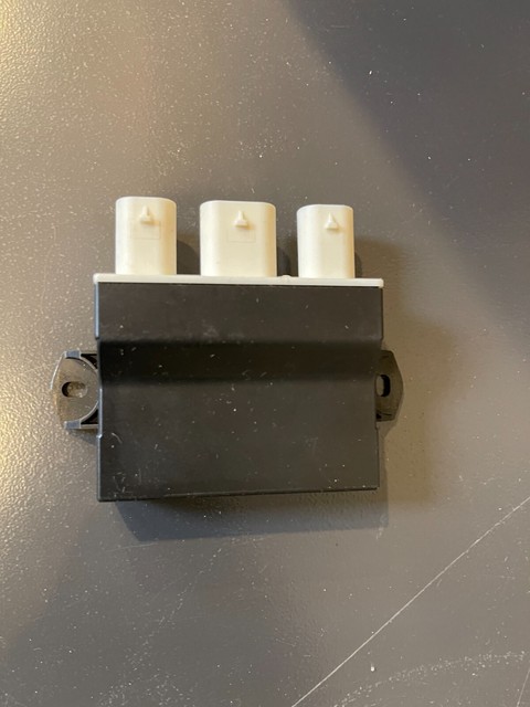 Land Rover Evoque 2015 2.0td RHD Rear Bumper Parking Assist OEM ...