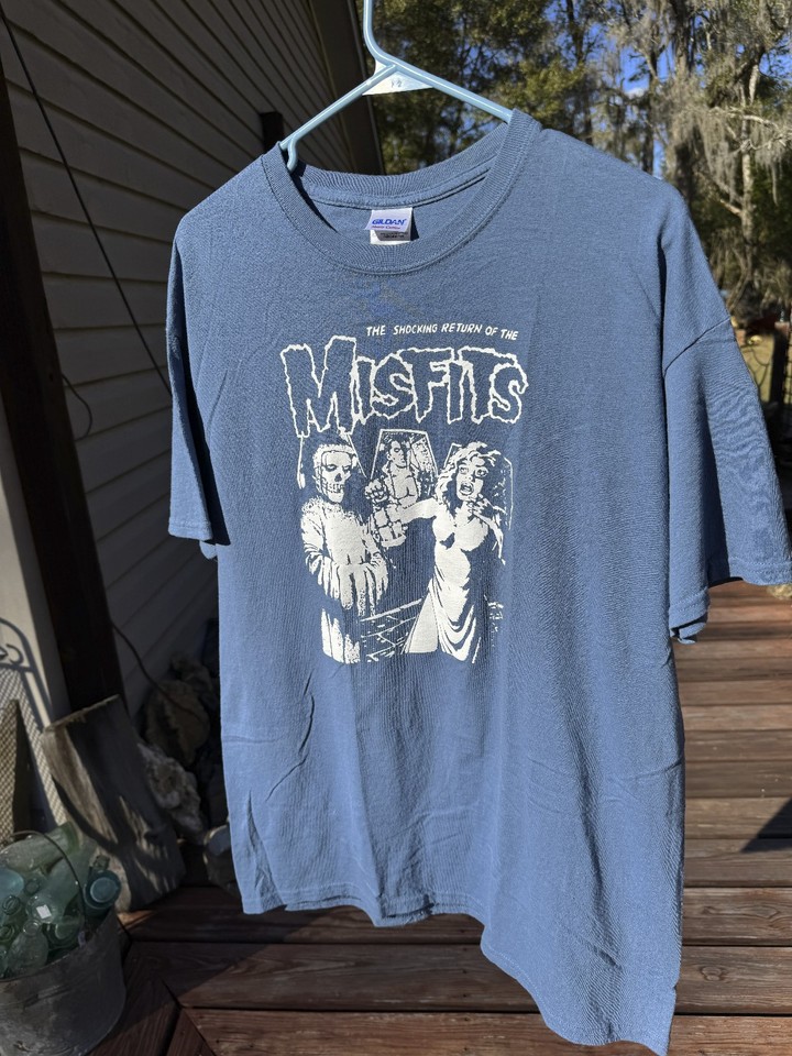 the Shocking Return of the MISFITS T-Shirt, LARGE Good condition | eBay