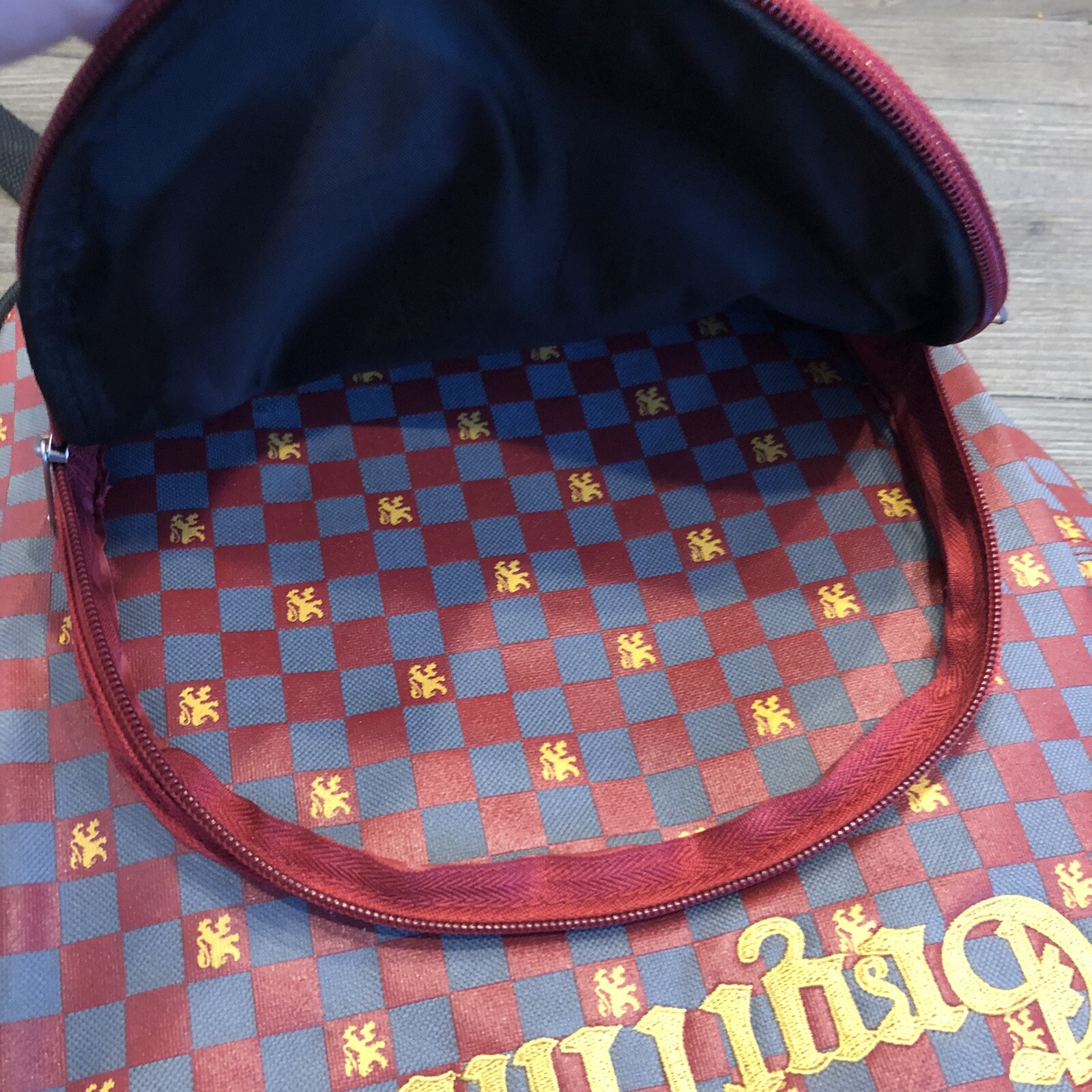 Universal Studios Wizarding World Of Harry Potter Gryffindor Adjustable ...