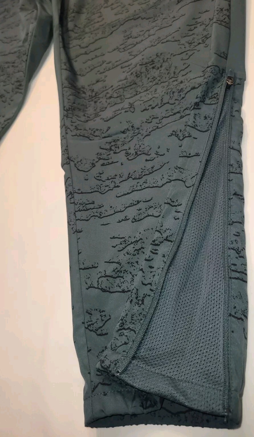 Nike Running Mens Dri-Fit Challenger Woven Pants Faded Spruce DD4894 ...