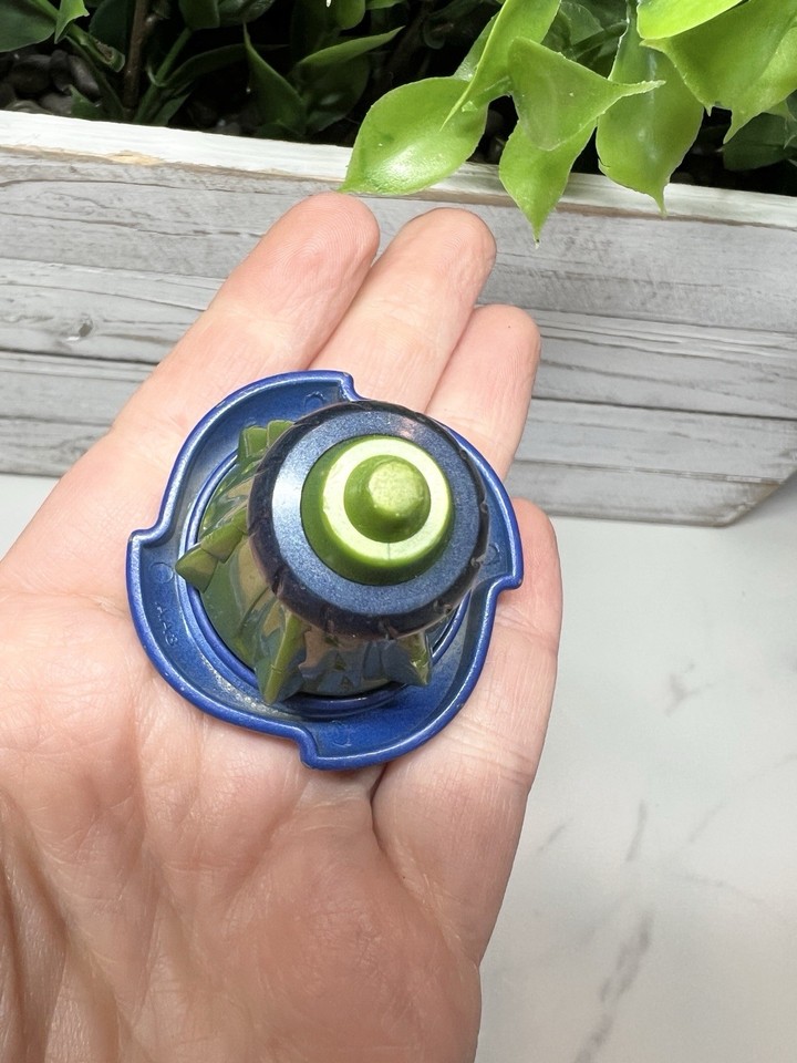 Beyblade XTS Tornado Lacerta X-06 Tornado Battlers Extreme Top System ...