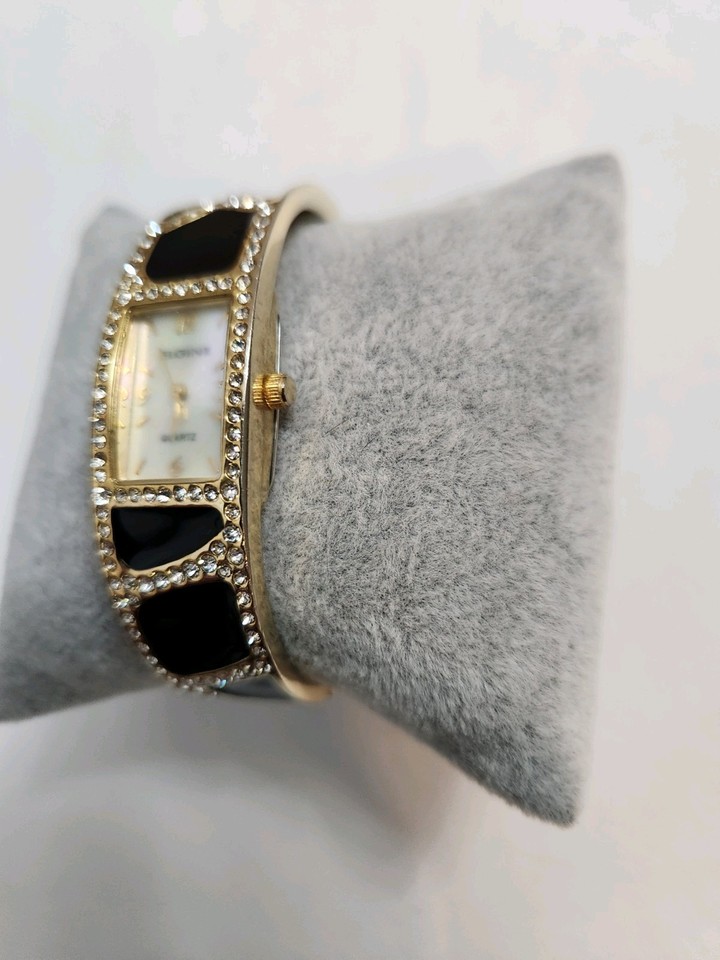 Ladies Elgin 2 ELL1019G Watch. New Battery | eBay