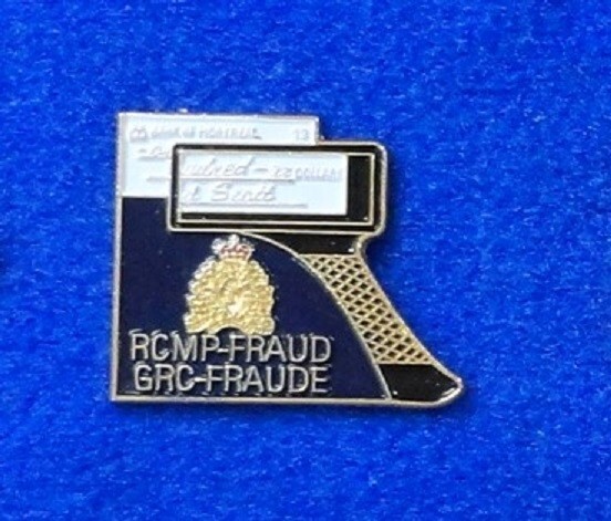 Unusual RCMP Police Badge Crest Check Fraud Unit Magnifying Glass Cop ...