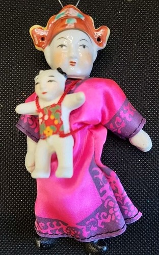Chinese Mama & Baby Porcelain Bisque Dudou Cloth Apron Ornament | eBay